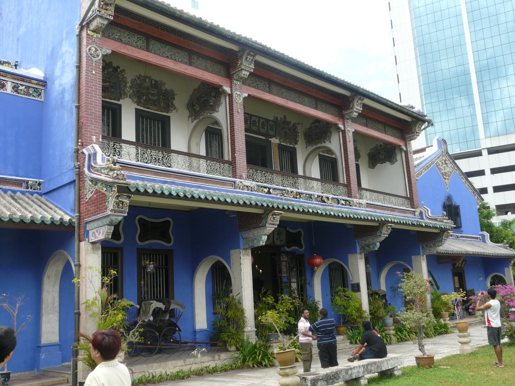 Cheong Fatt Tze Mansion (Blue Mansion) in Penang - FoodyFans
